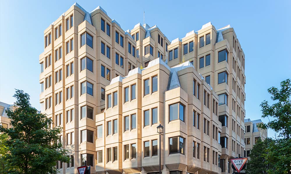 90 Long Acre - Welcome to 90 Long Acre